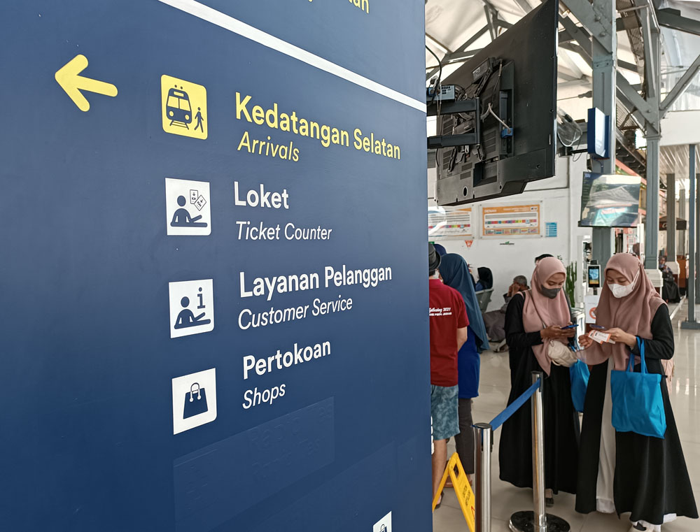 PT KAI Daop 3 Cirebon Berangkatkan 120.802 Penumpang, Selama Libur Natal dan Tahun Baru - Berita ...